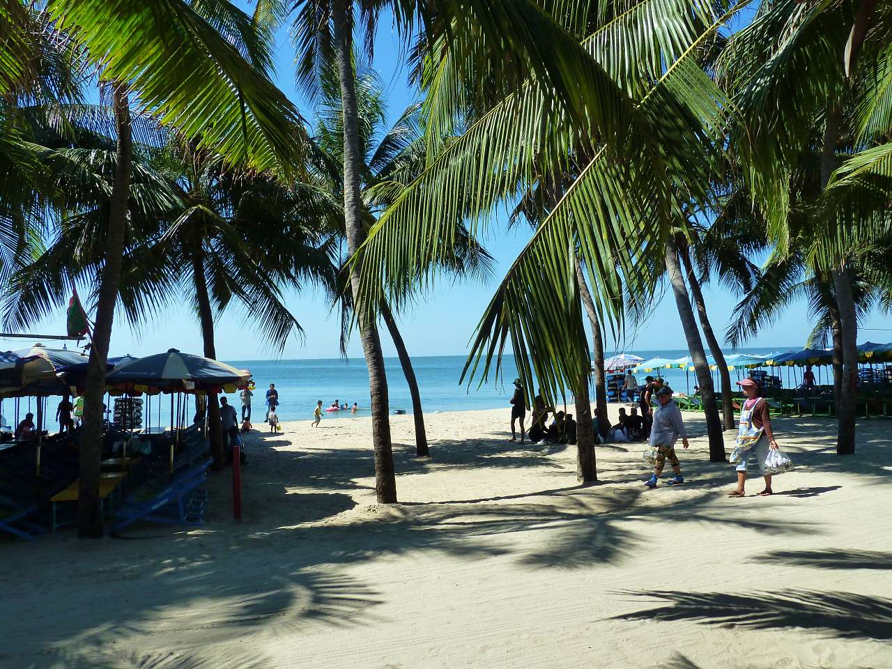 Bang Saen Beach - zwischen Bangkok und Chonburi